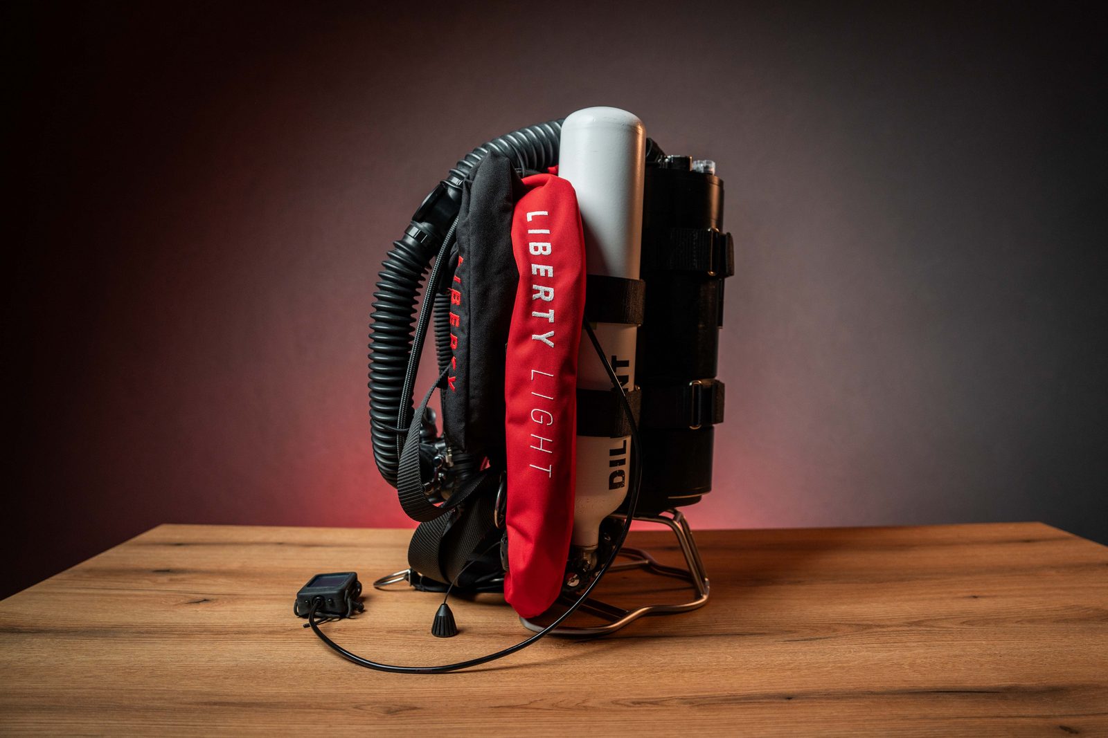 Smallest Rebreather CCR Liberty Light | Divesoft